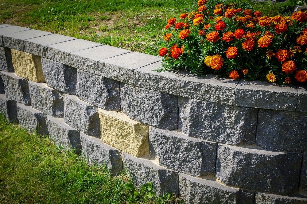 Pustak oporowy skarpowy mur murek ogrodowy łupany łukowy gazon grafit ...