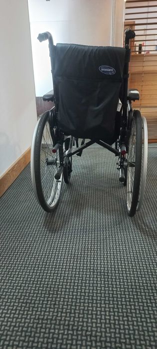 Cadeira de Rodas Encartável - Marca Invacare Alcântara • OLX Portugal
