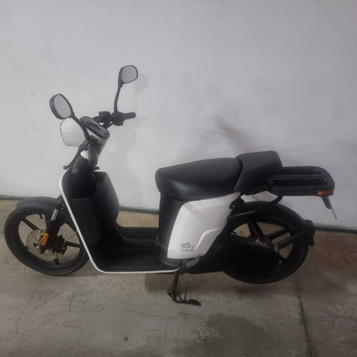 Scooter Askoll eS PRO 75 Canidelo • OLX.pt