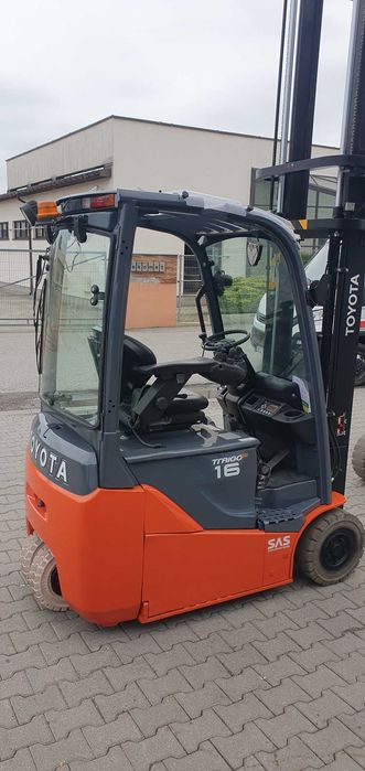 Wózek widłowy elektryczny TOYOTA 8FBEK16T 2017 Triplex 5,5m UDT Węgrzce • OLX.pl