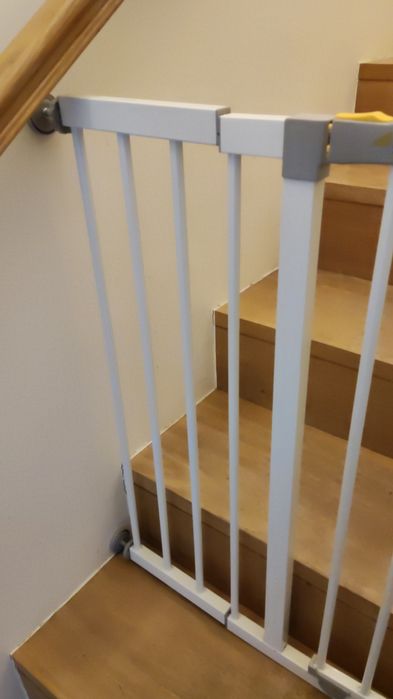 Barreira Segurança Hauck 75-80 cm (sem furos) Vila Chã • OLX.pt