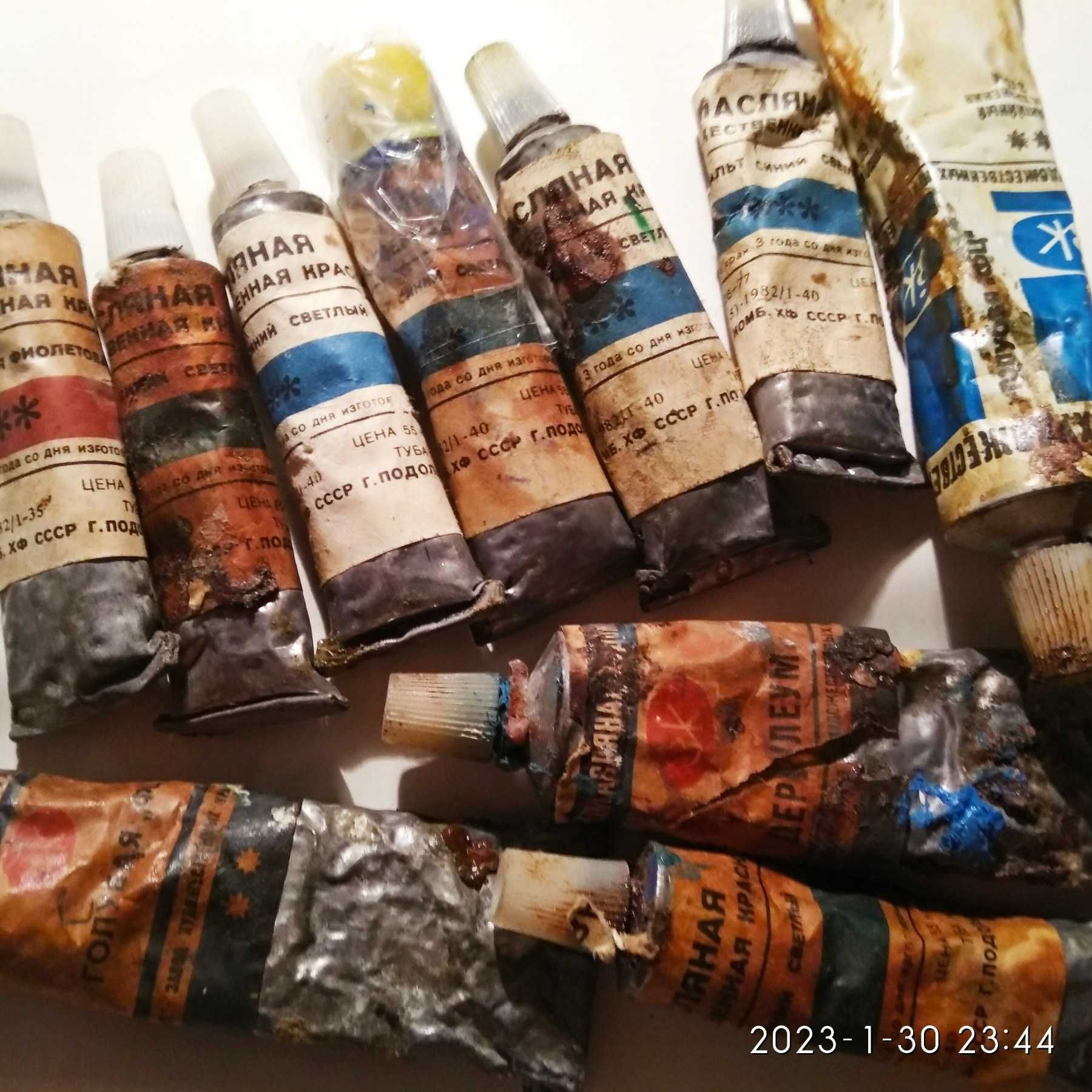 Краски масляные для живописи. разный цвет. высокое качество: 90 грн ...