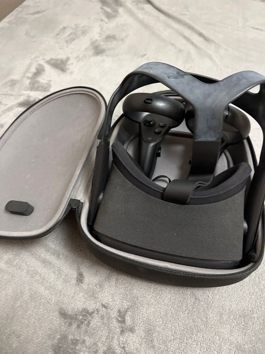 VR окуляри Oculus Quest: 3 500 грн. - VR окуляри Вінниця на Olx