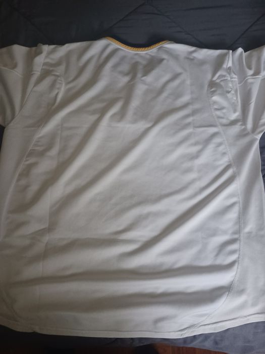 Camisola de treino portugal Delães • OLX Portugal