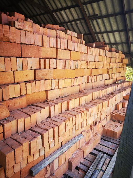 Cegla pelna, nowa Borowa • OLX.pl