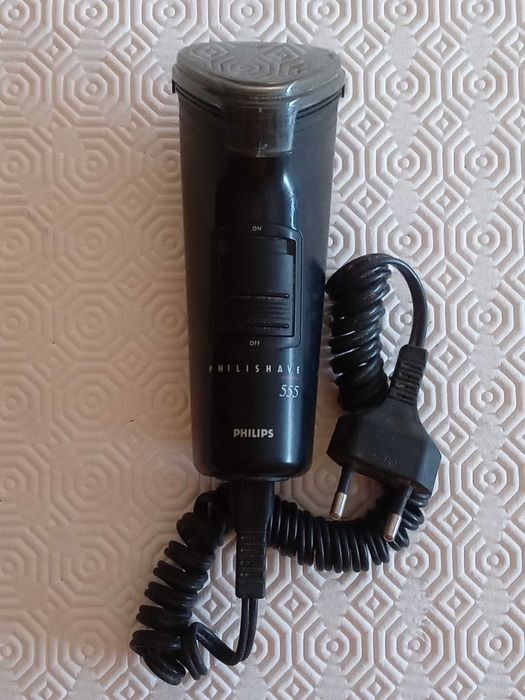 Máquina de Barbear Philips Philishave 555 Valongo • OLX Portugal