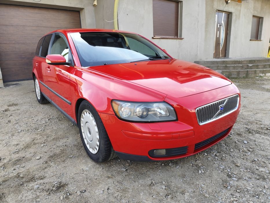 Volvo v50 2.0 diesel 136km sprowadzone Jawor • OLX.pl