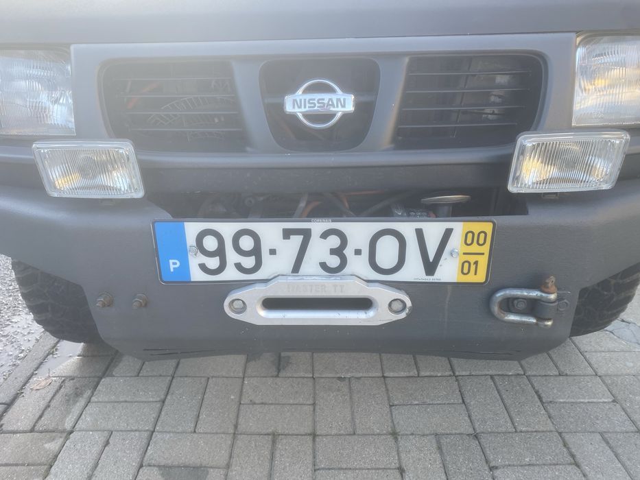 Pick Up Nissan Navarra Full extras… em otimo estado e pronta a andar ...
