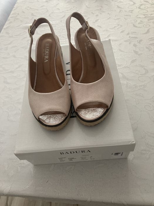 Badura sandały skórzane 38 Rzeszów • OLX.pl
