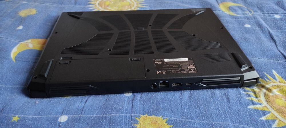 Игровой ноутбук Dream Machines: 26 000 грн. - Ноутбуки Харків на Olx