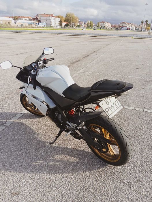 Yamaha YZF R125 White Version Alto Do Seixalinho, Santo André E ...