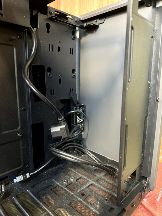 Корпус GameMax Spark Pro Black: 1 550 грн. - Комплектуючі та запчастини ...