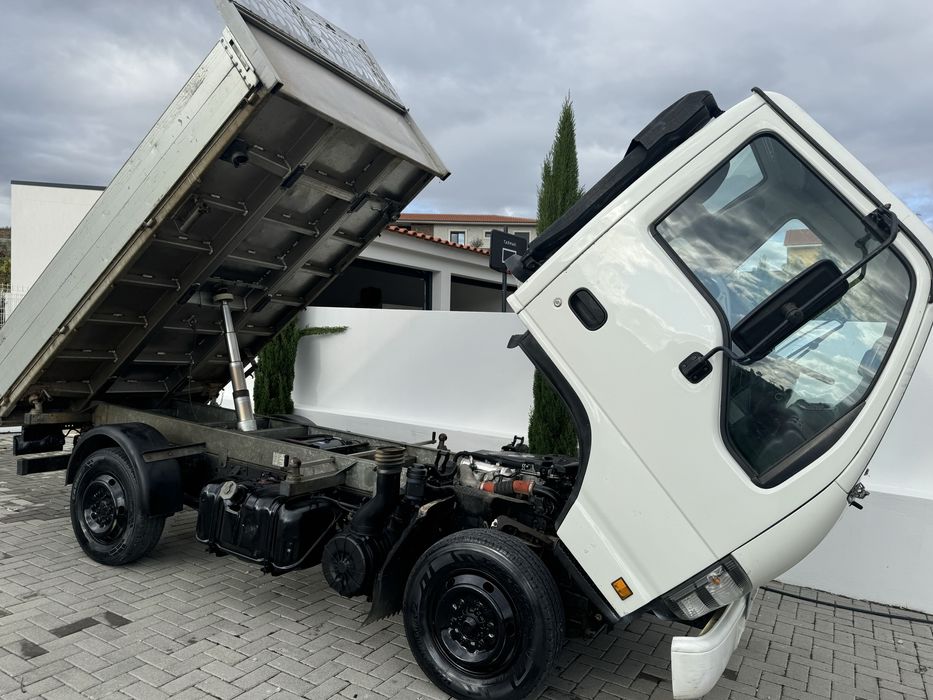 Isuzu NKR 3.0 150cv tribasculante ligeira Mirandela • OLX.pt