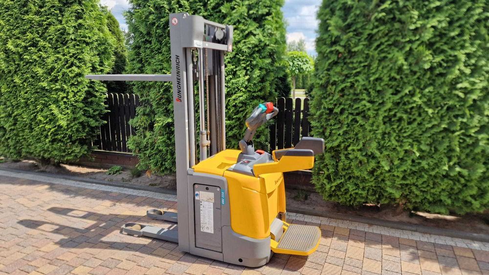 Jungheinrich ERC216 Triplex Wolny Skok 535cm Wózek elektryczny widłowy ...