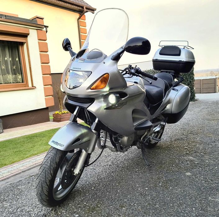 Honda NTV 650 Deauville, 2002 r, Konin • OLX.pl
