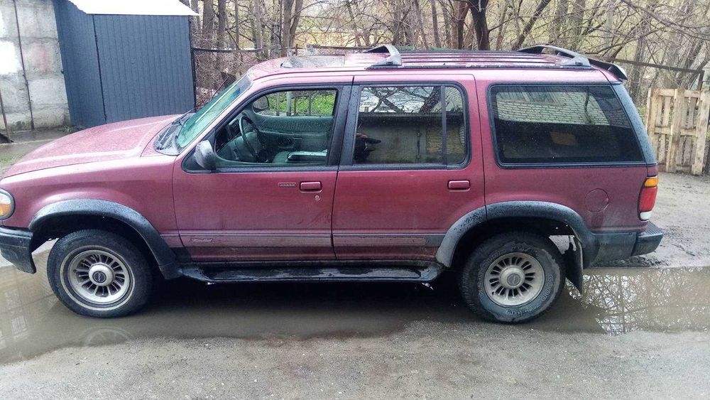 Ford Explorer 2 1996 diesel: 3 899 $ - Ford Київ на Olx