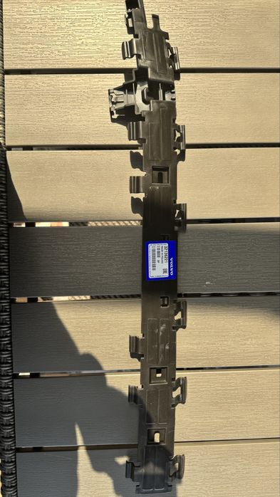 Volvo xc60 кронштейн бампера 32136221: 1 500 грн. - Бампери Вінниця на Olx