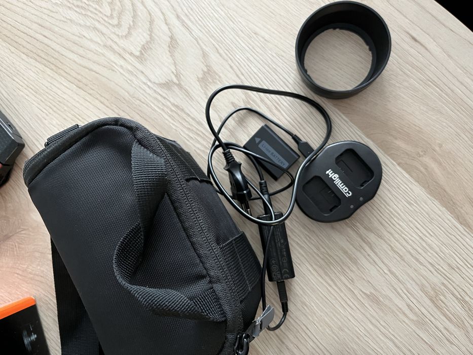 Sony Alpha A6400 + obiektyw Sigma 30mm f/1.4 Stan bardzo dobry Łódź ...