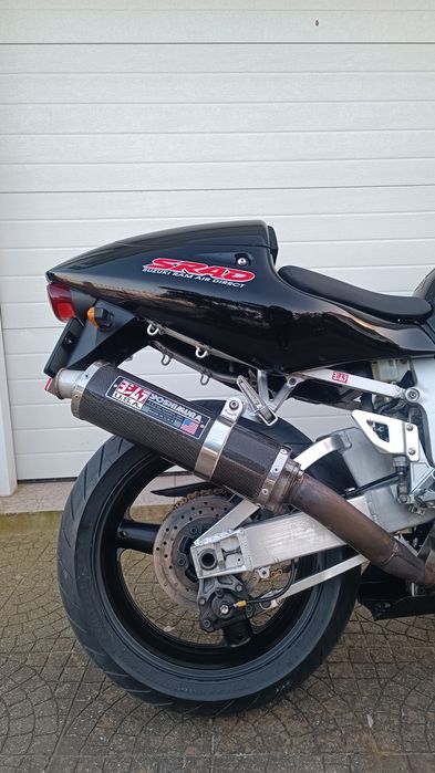 Suzuki GSXR 750 srad Torres Vedras (São Pedro, Santiago, Santa Maria Do ...