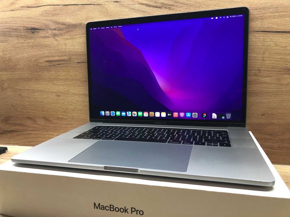 Macbook PRO 15,4" i7/16Gb/512GB SSD, touch-bar, A1707 Wrocław Śródmieście • OLX.pl
