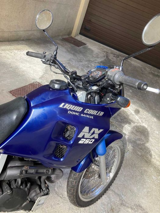Honda NX250 Mini Dominator Aldoar, Foz Do Douro E Nevogilde • OLX Portugal