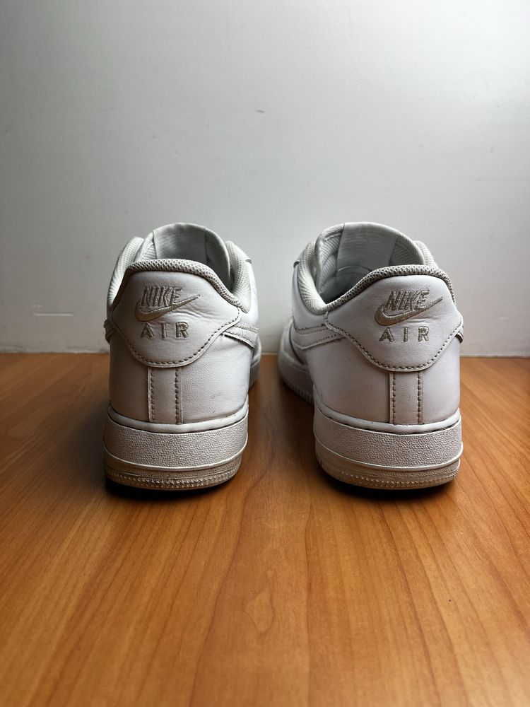 Кроссовки Nike air force размер 44 оригинал кожаные классические найк ...