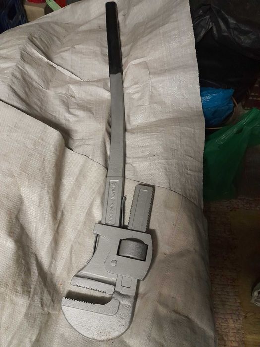 Chave de grifes de 48 polegadas Moita • OLX Portugal