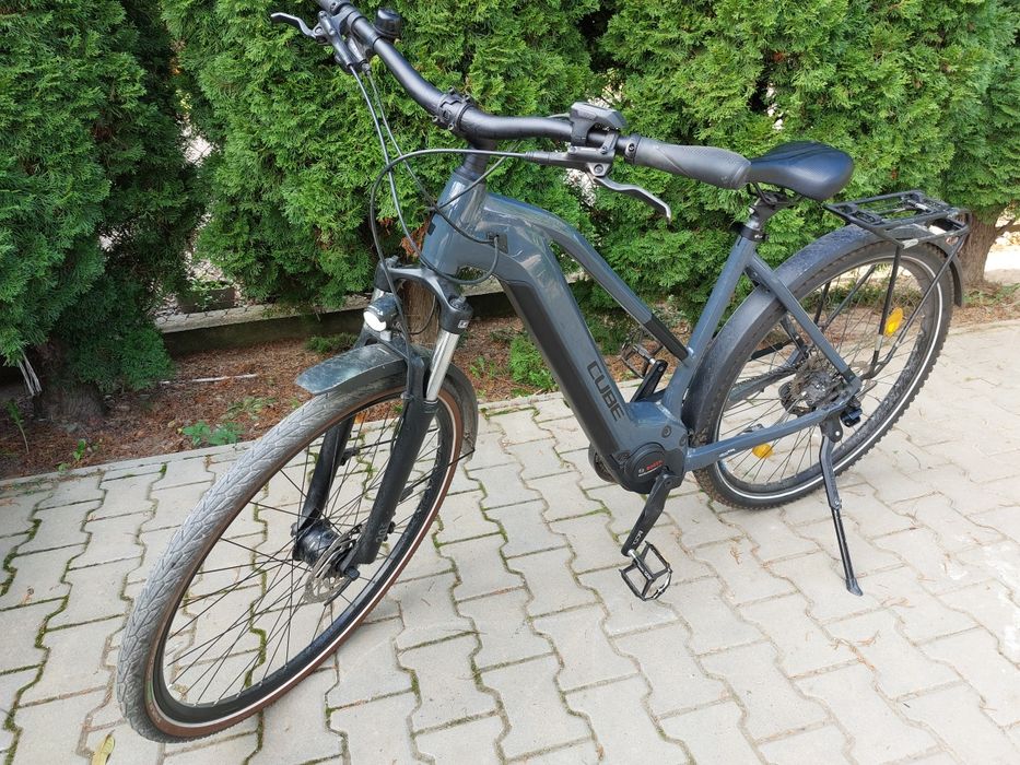 Rower elektryczny Cube touring Dębica • OLX.pl