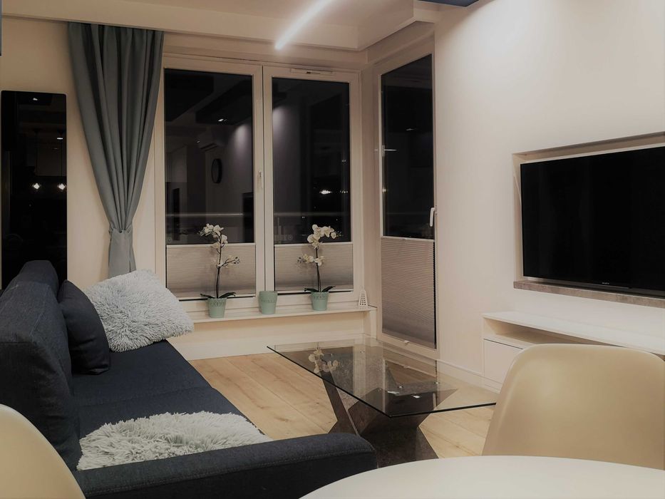 Apartament 3 pokoje Cystersów m.post Brain Park,Axis, Fabryczna Office ...