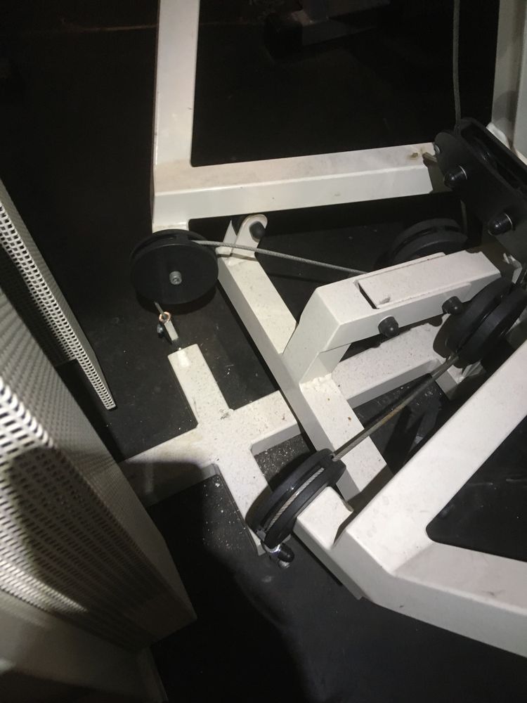 Technogym Isotonic Maszyna Na Klatke Chest Press Silownia Sztabki Stos Poznań Chartowo • Olxpl
