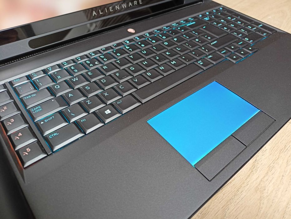 Laptop Dell Alienware Area 51m Intel i7 9700 RTX 2070 32GB RAM 2TB SSD ...