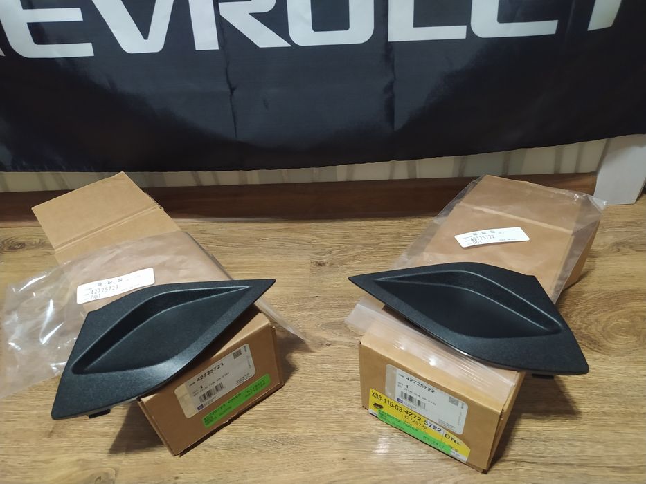 Chevrolet Bolt EUV EV 2022-2023 заглушки під фари в бампер в НАЯВНОСТІ ...