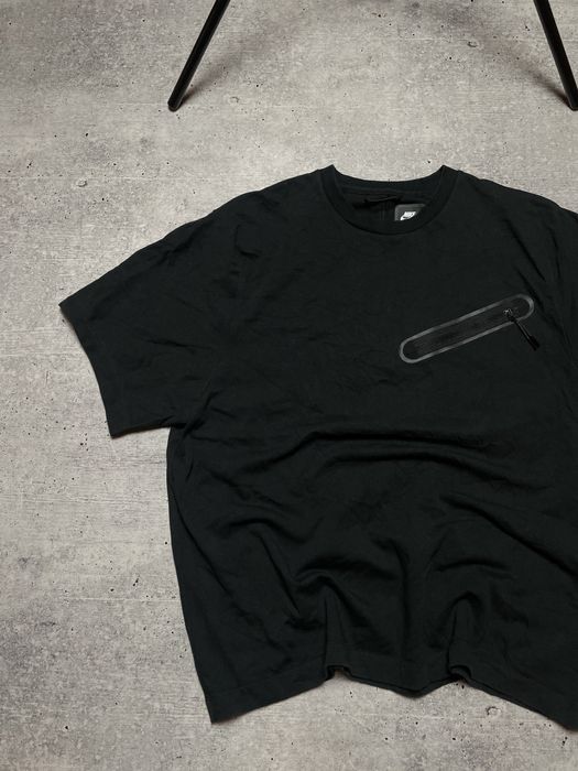 Футболка Nike Tech Fleece Розмір L, чорний колір: 550 грн. - Футболки ...