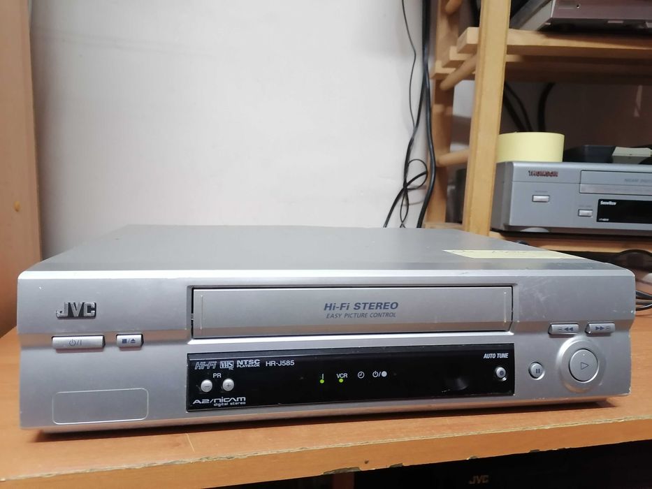 Magnetowid VHS JVC HR-J 585 hi fi stereo Częstochowa Stare Miasto • OLX.pl