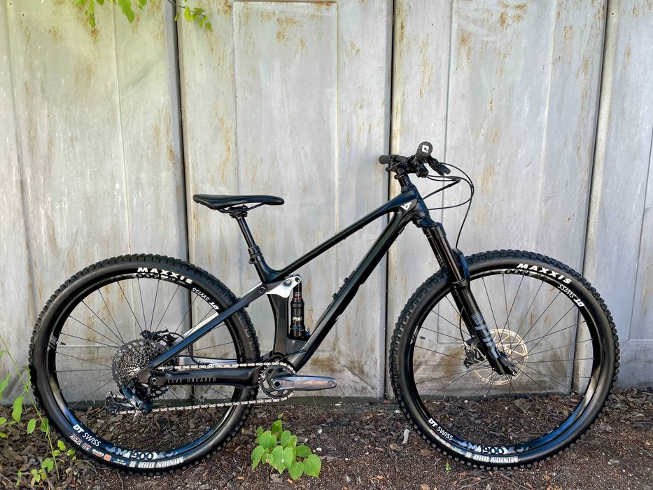 29 Карбон YT Live Ungaged на Pike\Deluxe\Sram GX\DT Swiss Boost\1799 ...