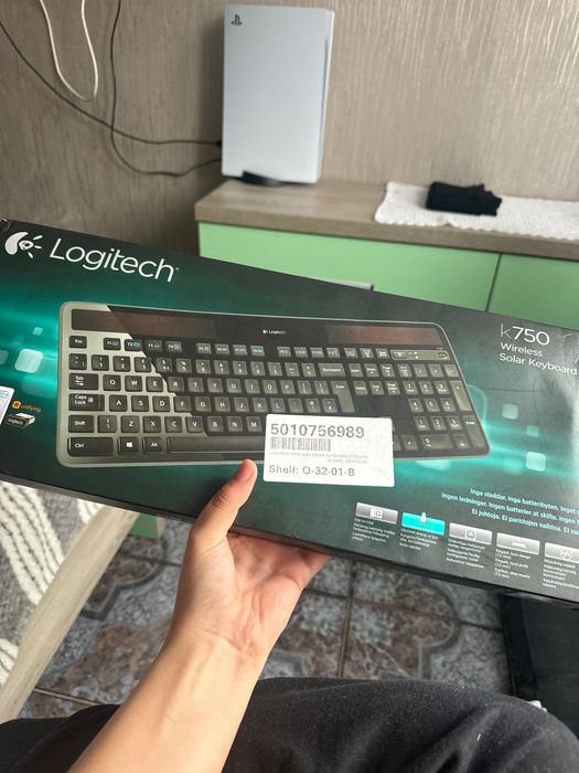 Клавіатура logitech k750: 1 000 грн. - Периферійні пристрої Чортків на Olx