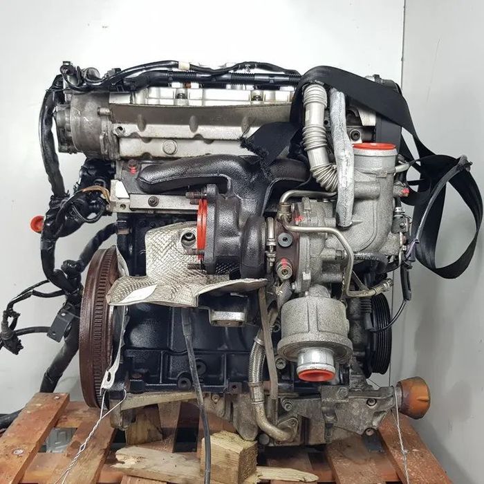 Motor BGB AUDI 2.0L 200 CV Paranhos • OLX.pt