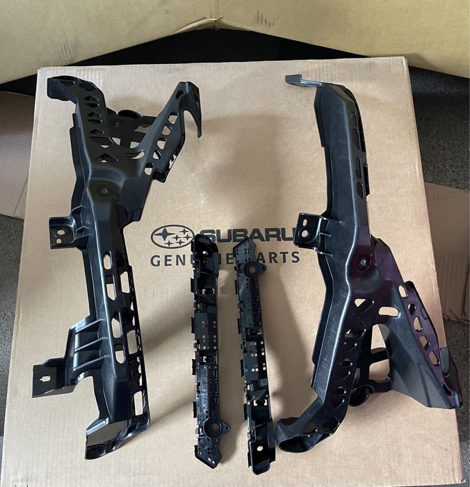 Кронштейни бампера Subaru Outback Legacy b16 2023 bt bw: 990 грн ...