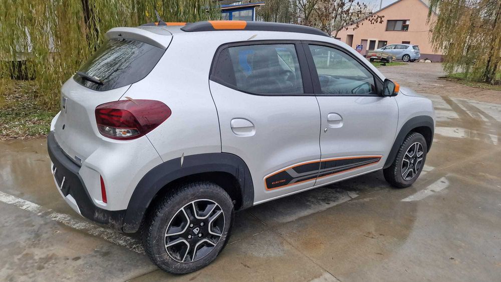 Dacia Spring Expression 2022, 45 cv, 29.800 km Couro ecológico Oeiras E ...