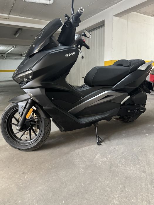 Keeway Vieste 2021 (Scooter 125cc) São Sebastião • OLX Portugal
