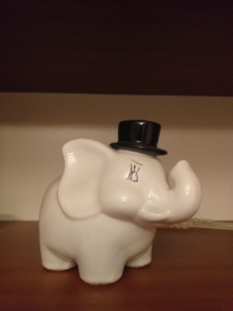 Słoń w skladzie porcelany Józefów Kolonia Błotna • OLX.pl Słoń w skladzie porcelany Józefów Kolonia Błotna • OLX.pl