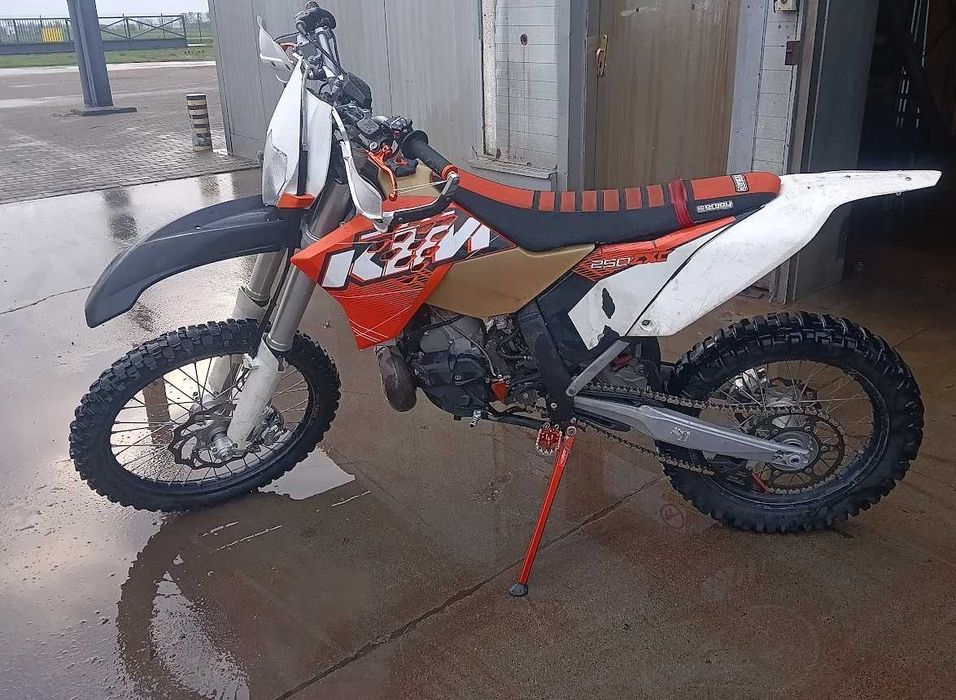 KTM EXC 250 2T, 2011R. Gościejewo • OLX.pl