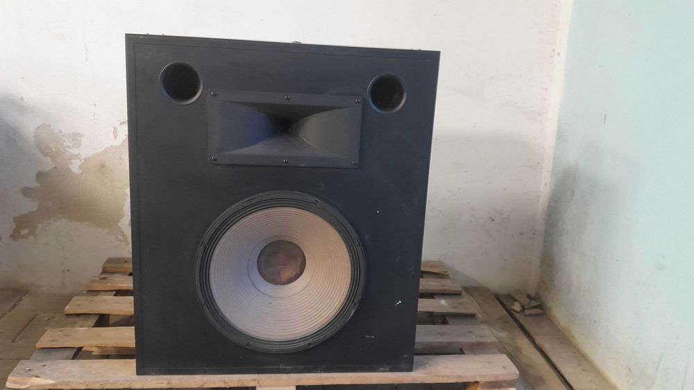 Kolumna JBL 3677 Świdnica • OLX.pl