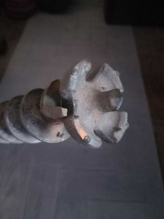 Broca Craniana HILTI 55º - 60 cm Comprimento Queluz E Belas • OLX Portugal