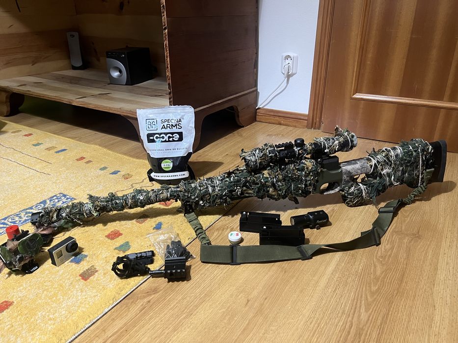 (IMPERDÍVEL) Airsoft Sniper AWP Well L96 MB01BV + extras Porto De Mós ...