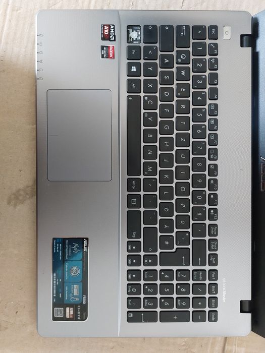 Ноутбук ASUS F 550D, AMD A10-5750M, Radeon 8670M 2 GB.: 1 500 грн ...