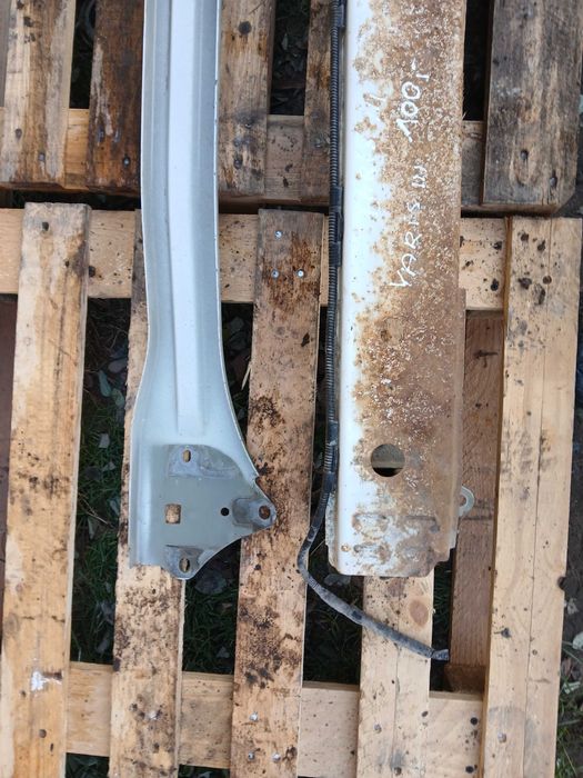 Belka belki pod zderzak tyl tylny Toyota Yaris 3 III 11-20r biala 040 Tłuszcz • OLX.pl