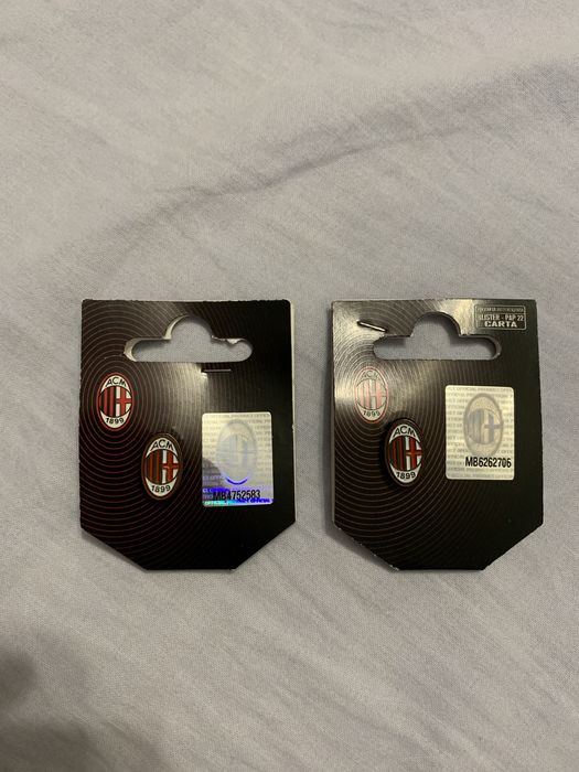 AC Milan pin. Official product: 515 грн. - Футбол Одеса на Olx