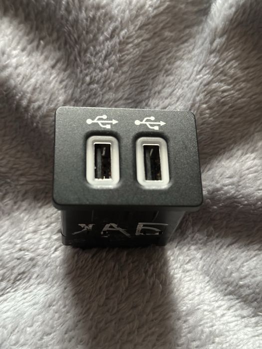 USB хаб Форд Ц макс: 900 грн. - Блоки керування Київ на Olx