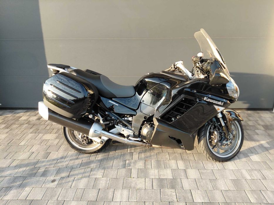 Kawasaki GTR 1400 Piękny 20tyś km Szamocin • OLX.pl
